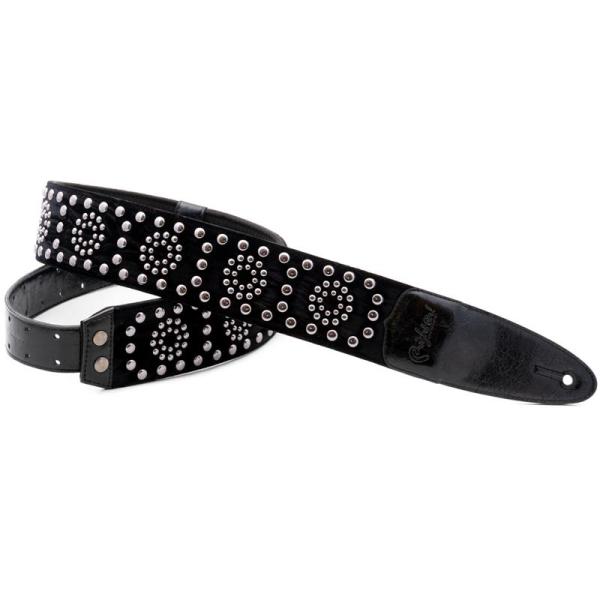 LEGEND P.S.は、ハードロックを象徴する星形メイクのギターヒーローがステージで愛用したストラップに着想を得た50本限定モデルです。ブラックベースにメタリックアクセントを効かせたルックスは、ステージライトを浴びるたびに存在感を放ちます...