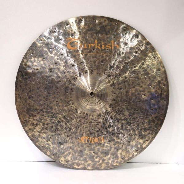 ※店頭にて展示、試打を解禁しております為、打痕や指紋汚れ等がございます。予めご了承くださいませ。＜CAPPADOCIA Series＞従来のシリーズに比べて大きく細かいハンド・ハンマリングと、背面へ及ぶ非常に深いマシン・ハンマリングによって...