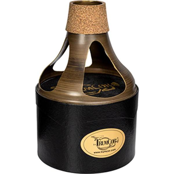 TrumCor (トランコア) Bucket Nouveau／バケット (Bb/C Trumpet)アンティーク仕上げのブラスと、トランコア独自の特製ファイバー素材を組み合わせることで、シルキーで滑らかな音色を実現。その豊かな響きは、世界中...