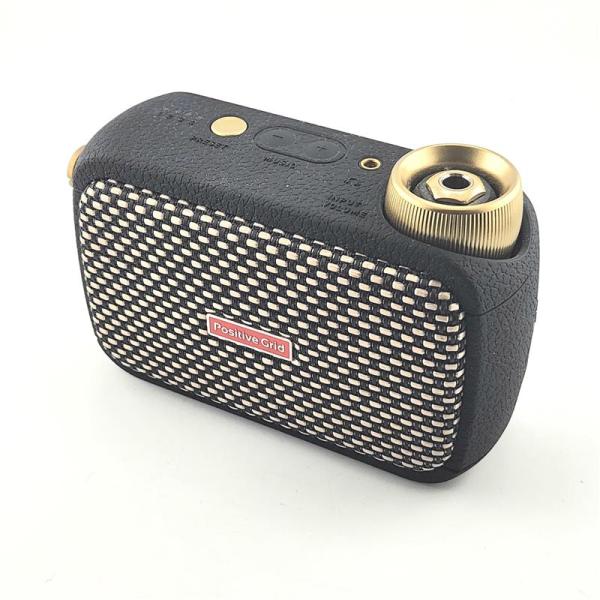 大人気ミニアンプSpark GOの美品中古が入荷！超小型・充電式・Bluetooth対応・音色プリセット可能など、素晴らしいスペックです。このサイズ感からは想像できない、迫力のある音作りが可能。傷なども少なく美品と言えるコンディションで動作...