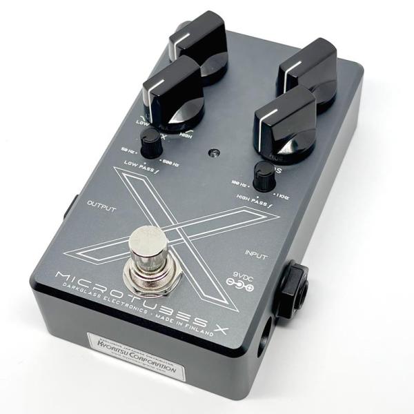 Microtubes Xの中古品が入荷！入力された信号は任意で設定が可能なローパスフィルターとハイパスフィルターで2つのシグナルに分岐されます。ハイパスフィルターを通ったシグナル（中域から高域のみの音）は、その他のMicrotubesペダル...