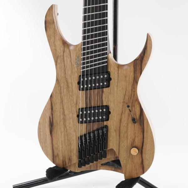 お勧め並行輸入中古品！Mayonesが放つヘッドレスギター「Hydra」の7弦ヴァージョンのお勧め並行輸入中古品が入荷！2020年製です。Black Limbaの美しい木目が存在感を放つ1本です！1982年に誕生したポーランドのギターメーカ...