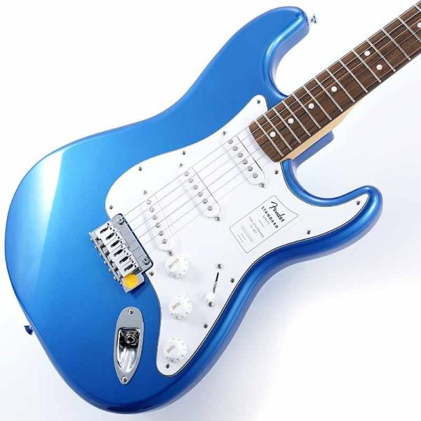 本数限定特価品！！Fender Standard Series1954年に発表されたFender Stratocasterは、人間工学に基づいて設計されたダブルカッタウェイボディ、汎用性の高い3基ピックアップ構成、独創的なバネ式トレモロブリ...