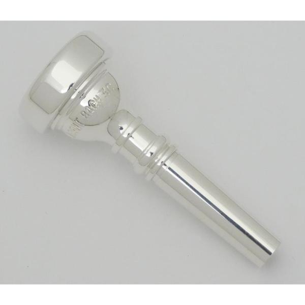 【中古】 V.Bach (ヴィンセント・バック) 3C【刻印】VINCENT BACH 3C内径 / 16.30mmこちらのマウスピースは、少々使用感がありリムやスロート、ボディーやシャンク部に小キズや当てキズ（打痕）などございます。※パッ...