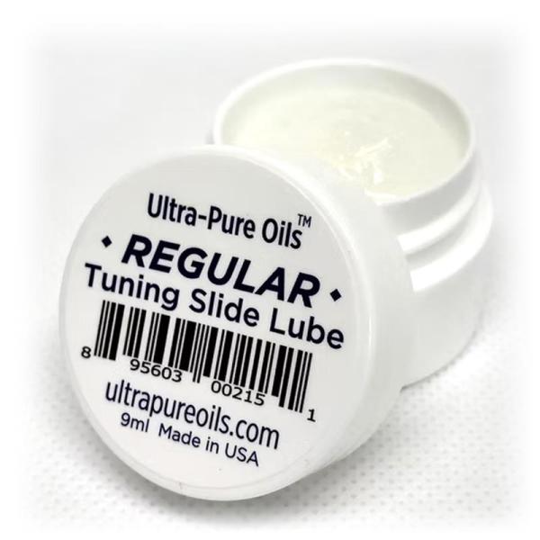 ウルトラ・ピュア チューニング スライド グリス無色、無臭、無毒、安全で滑らか、長持ちのするこのオイルは、最も信頼できるバルブオイルとして世界中幅広く使われているオイルです。また、ボビー・シューやウィントン・マルサリスなど世界のトッププレー...
