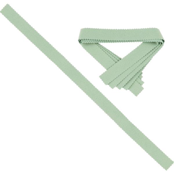 シルバークロスのスリムタイプです。生地にマイクロファイバーを採用し、汚れ取り効果とツヤ出し効果が格段に向上しました。きめ細やかな美しい光沢をもたらします。また毛玉が出にくく、磨きやすさが長く持続します。銀や銀メッキ仕上げの楽器表面やキイにご...