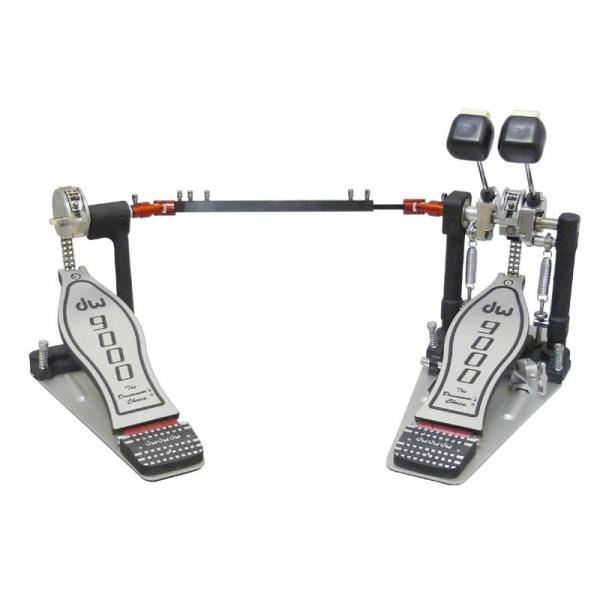 DW9000シリーズがモデルチェンジいたしました！究極の軽いアクションを追求し考案されたフリーフローティングローターを採用し、ベースドラムペダルの常識を覆した新世代のベースドラムペダル。カム部分は深淵のターボスタイルからアクセレレータースタ...