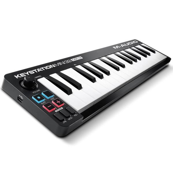 ★32鍵 ポータブルUSB-MIDI コントローラー●シンプルなソフトウェア操作M-Audio Keystation Mini 32 MK3は世界的に人気のKeystation Mini 32 の後継機種です。この画期的なバージョンアップに...