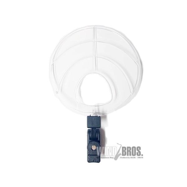 ・楽器の吹奏音が奏者の耳に直接的に届くようになります。　もう壁に向かって吹く必要はありません。・取付け簡単！専用に設計されたクリップで簡単で確実に取付けできます。　サックスはソプラノからバリトンまで、トランペット、トロンボーンにも対応します...