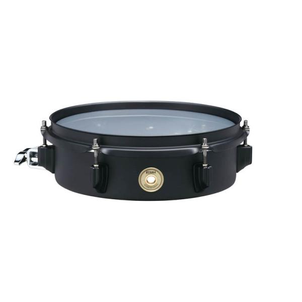 Metalworks Effect Mini-Tymp Snare DrumMetalworks Effect シリーズは、手軽にパーカッシブなサウンドを得られるシングルヘッドタイプのスネアドラムです。深さ 3 というユニークなサイズで統一...