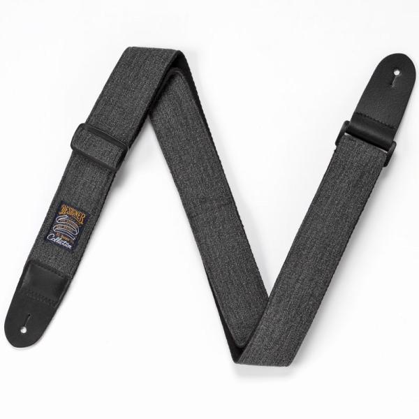 ユニセックスでどんなファッションにも馴染むシンプルさに、こだわりのデザインを添えたギター・ベース用ストラップ。デニム調のDCS50Dに、カジュアルかつシックな質感のブラック・デニム・カラーと、白地に淡いブルーを組み合わせて軽やかさを演出した...