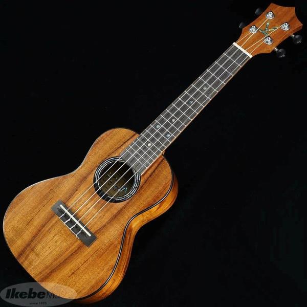 新品チョイキズ超特価！美しい仕上げとリーズナブルなプライスが魅力の新ブランド「KUMU UKULELE」！通常よりやや広めの約38mm（1.5）ナット幅で爽快な演奏性のクムウクレレ！KUMUはハワイの言葉で「先生」「指導者」を意味します。し...