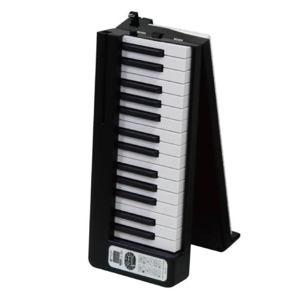 ★お出かけに最適なピアノ！折り畳み時で全長約47cm、全長1m 前後のギターと比べてもかなり 「コンパクト」に持ち運べます。バッテリー駆動なので、外で演奏するときも 電源は必要ありません。スピーカーを背面に搭載することでピアノ本体のサイズが...