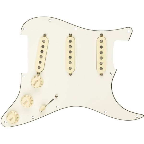 PRE-WIRED STRAT PICKGUARDピックアップとピックガードが一体型になったプリワイヤードピックガードアッセンブリー。フェンダーのアイコニックなギター製品と同じ工場で、プレミアムなコンポーネントを使用し製造されています。古い...