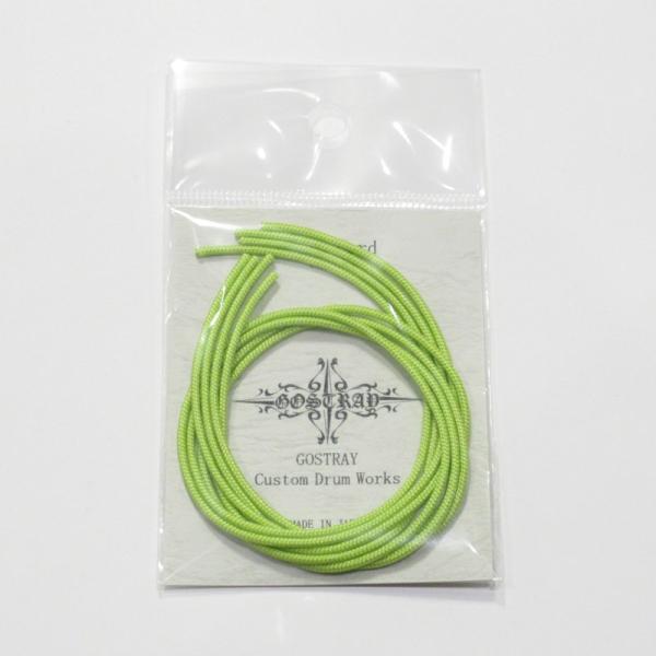 紫外線で劣化しにくいポリエステルを使用し、心材を撚り糸にする事によってテンションを掛けた時の断面がつぶれるのを防ぎ、よりヘッドとスナッピーの密着性が高まっています。また、製造段階で高温によるストレッチ加工を施し初期伸びを抑え扱いやすさと切れ...