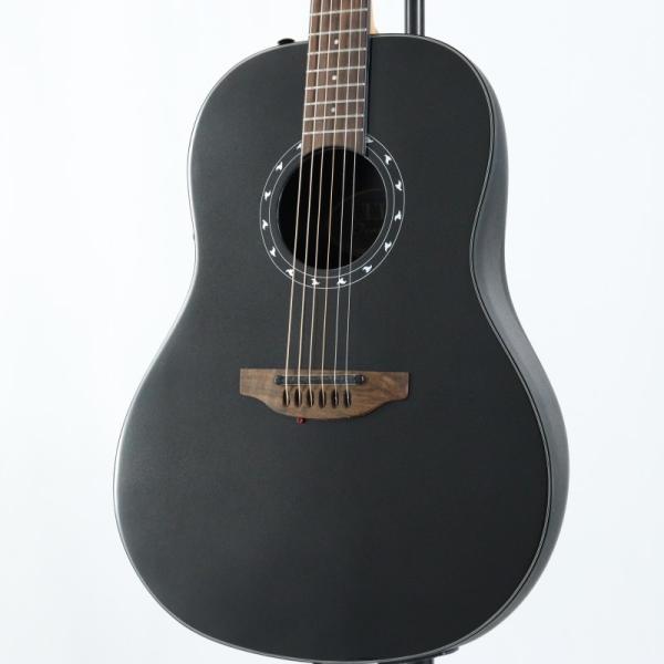 チョイキズ超特価！シンガーソングライターのために生まれた、新たなOvation Guitar特殊素材の先駆け的な存在で熱狂的なファンも多いOvation。特殊素材ながらダイナミックな鳴りが特徴で、演奏者は勿論観客も魅了致します。Pro Se...