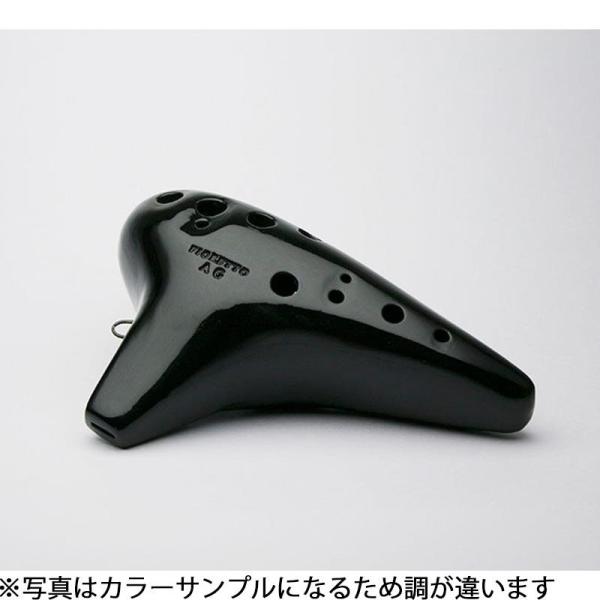 NIGHT FIORETTO〜フィオレット〜　ソリストのステージ演奏において、豊かな表現力を実現する NIGHT 最高峰のオカリナです。音域全体のバランスを考えて採用された調和のあるなめらかな形状です。腹式呼吸を使って、しっかりとした息圧で...