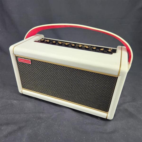 進化したサウンド、ルーパー内蔵、AI機能、そして驚異的なトーン。全く新しいスピーカー・デザインとSonic IQ Computational Audioによって駆動されます。新しいDSPアンプ・モデリング・エンジンを搭載したSpark 2は...