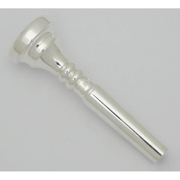 【中古】 Marcinkiewicz (マーシンキウィッツ) アーティスト モデル E12 (Allen Vizzutti) こちらのマウスピースは、全体的に使用感がありリムやボディー、シャンク部に小キズや当てキズ（打痕）などございます。※...