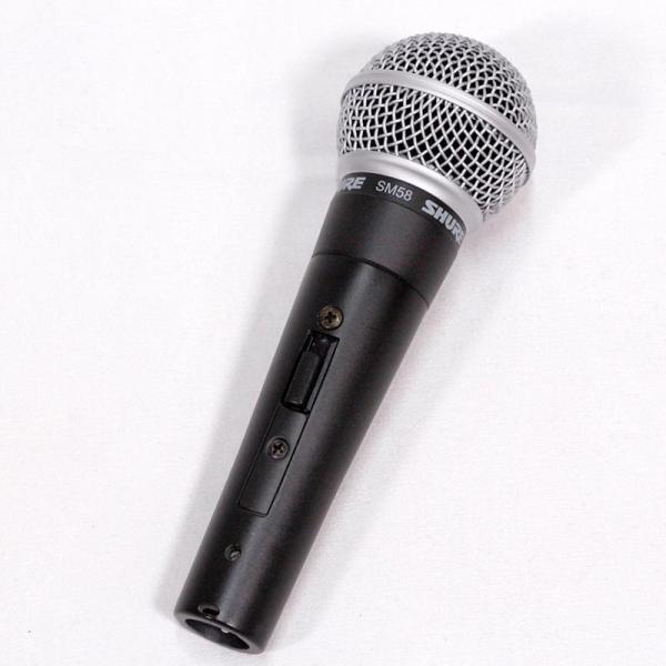 ■商品の状態：美品：使用感が見受けられない程　■付属品：マイクポーチ、マイクホルダー■保証期間：店舗保証1ヶ月-----人気のダイナミックマイクSHURE SM58スイッチ付きの中古品が入荷！どこのスタジオにも常設されているダイナミックマイ...