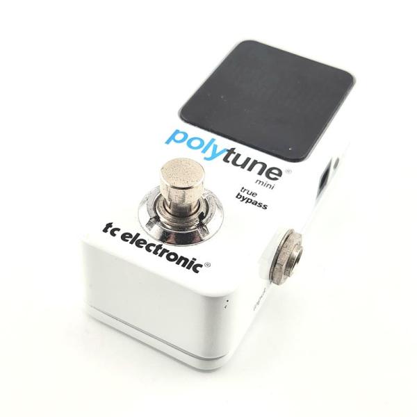 ポリフォニック・チューナーの革新をそのままミニサイズに落とし込んだ、PolyTune Mini。コンパクトな筐体はエフェクトボードの省スペース化に最適。高輝度LEDディスプレイにより、ステージ上でも優れた視認性を確保します。外観に使用感ござ...