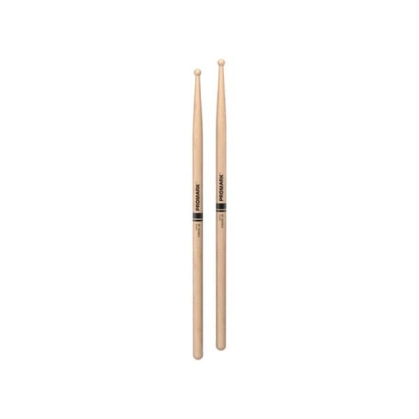 ＜Maple FINESSE ドラムスティック＞メイプル材は、ヒッコリーやオーク材と比較して軽量かつ柔らかい木材のため、サイズが大きくても軽量であるのが特徴です。こちらのモデルは小さなラウンドチップを採用し、アーティキュレーションを強化しつ...