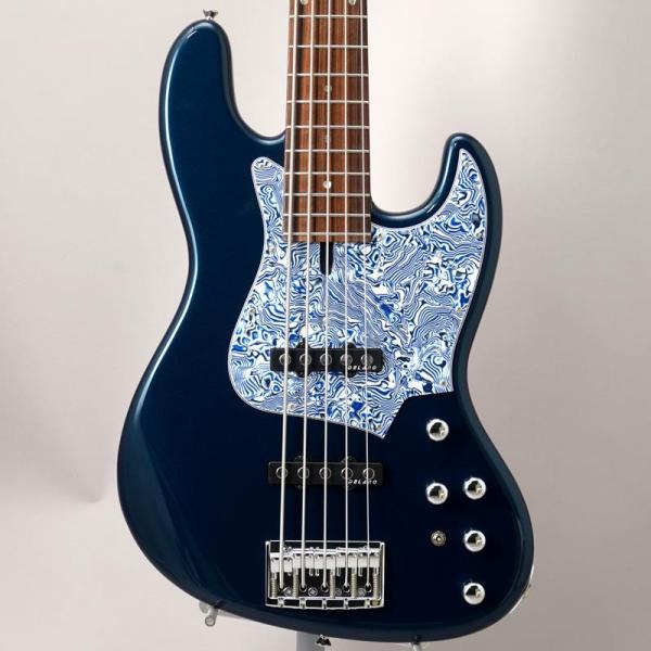 プロミュージシャン多数愛用の「サイケデリズム」、レアな5弦仕様が入荷！ プロミュージシャンの現場を数多くこなし、そこで得た知識や技術を惜しみなく投入し、多くのプロミュージシャンから絶賛を受けるブランド「サイケデリズム」。コチラの「STAND...