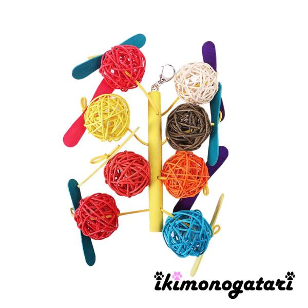 おしゃれなインテリアにもなるかわいい鳥用のおもちゃです。他のおもちゃと組み合わせたセット商品もございます。愛くるしい小鳥さんたちの遊ぶ姿に見惚れてみませんか？サイズ19cm×19cm※ ご覧になられますパソコン機器及びモニタなどの違いにより...