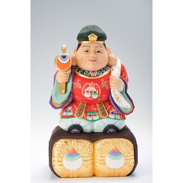 ※誠に恐縮ながら、この度、材料費の高騰に伴い、商品の価格を改定させていただくこととなりました。 価格改定後も、よりよい商品を提供できるよう精進してまいります。何卒よろしくお願い申し上げます。一刀彫による人形作りは、独特の鋭いノミ跡が見せる稜...