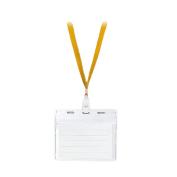 首にかけたままひもの長さが調節できる！●メーカー名／ソニック●サイズ／内寸：75×108mm、中紙：64×96mm、ひも：約90cm●材質／表示面：再生ポリオレフィン系樹脂