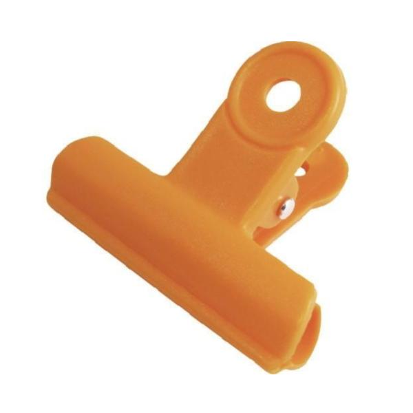 ポップなカラーの錆びないプラスチッククリップ。●メーカー名／ミツヤ●サイズ／挟口50mm