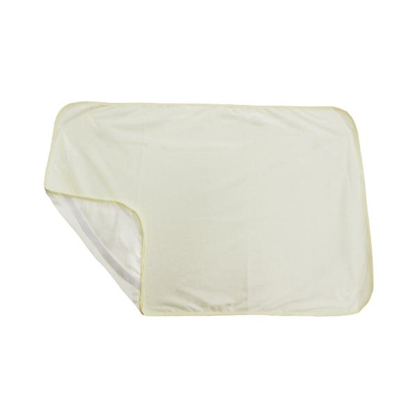 汗やおしっこを完全ガード。●サイズ／（1）60×90cm（2）70×120cm●材質／側地：パイル部分綿100％、裏面：ポリウレタン100％