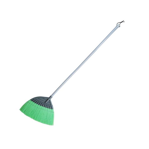 水に強く、耐久性に優れた丈夫な化繊タイプのほうきです。●サイズ／全長：約128cm、掃き幅：約40cm●材質／穂：ポリプロピレン、ヘッド：ポリエチレン、柄：竹に樹脂チューブ