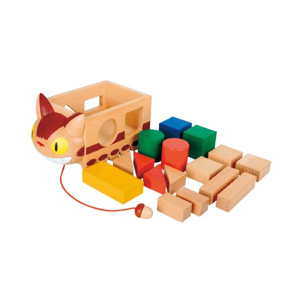 ネコバス型のケースに入った楽しいつみき。●内容／つみき×16ピース、ケース×1●サイズ／パッケージ：W318×D200×H152mm●重量／2.5?●材質／けやき、合板、ナイロン、M