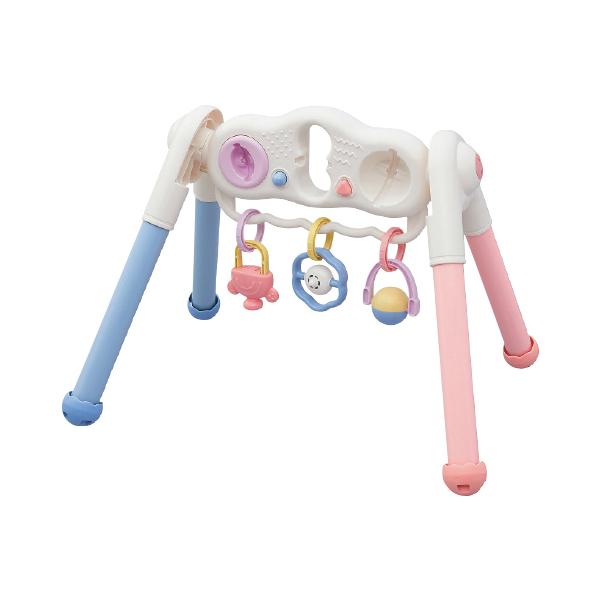 ジムからボードにへんしん！手遊びで脳を刺激して長く遊べます。●サイズ／ジム時：64.5×48.2×46.6cm●重量／1515g●材質／ABS、EVA、ポリプロピレン●ST合格品