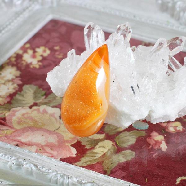 Druzy Agate Cabochon43 x 22 x 10 mm