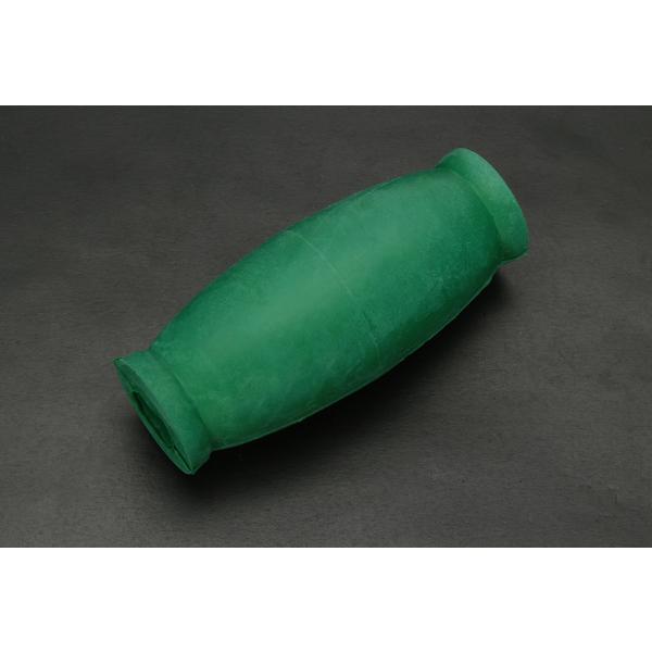 【特長】・PTFEアスピレーターに装着でき、水アカ、さびが発生しません。【仕様】全長(mm)：69直径(mm)：30φ上面穴：約11.8φ上面穴：約8.7φ重さ：約49g【材質】●表面材:ラバー