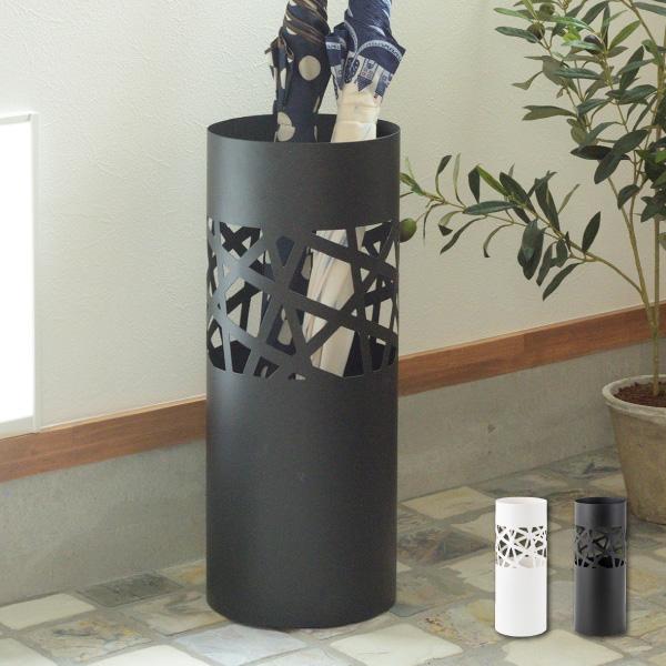 シンプルながらインテリア性の高い傘立て◎水受けトレー付き【サイズ】直径19.5×高さ49cm【 素 材 】スチール(粉体塗装)【 重 量 】2.0kg【原産地】中国【 送 料 】商品1点につき1,180円（税込）※送料は購入した個数分かかり...