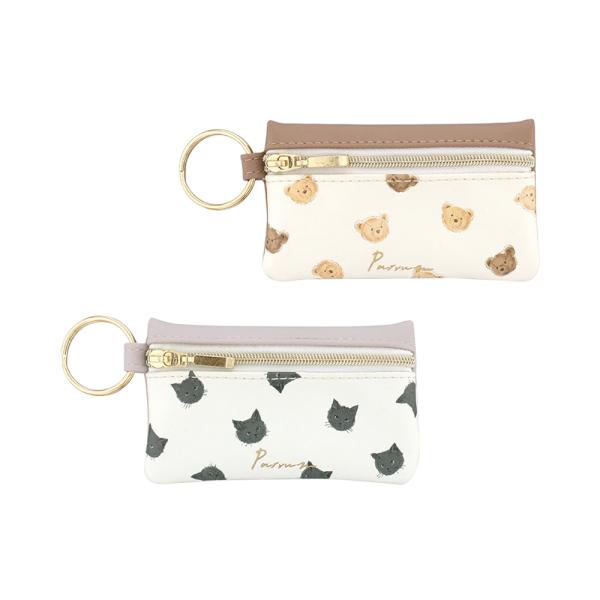 【発売日：2023年03月01日】スマートキーと鍵を一緒に収納することが出来る「スマートキーポーチ」駐車券を入れたり、カードも入るサイズ感がとっても嬉しい★使いやすく愛らしい、水彩風のクマ・ネコ柄です！Parvum：小さい【ラテン語】＜ 素...