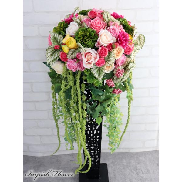 アーティフィシャルフラワー 造花 使用■サイズ:幅:40 奥行:38 高さ:92 (cm) ■主な使用造花：バラ ダリア高級造花を使用したアレンジメントです。インテリアとしてはもちろん贈り物としてもおすすめです。用途例：誕生日、結婚祝い、記...