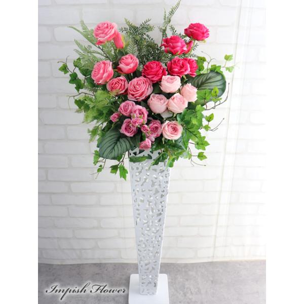 アーティフィシャルフラワー 造花 使用■サイズ:幅:55 奥行:33 高さ:112 (cm) ■主な使用造花：バラ高級造花を使用したスタンド型アレンジメントです。インテリアとしてはもちろん贈り物としてもおすすめです。用途例：誕生日、結婚祝い...