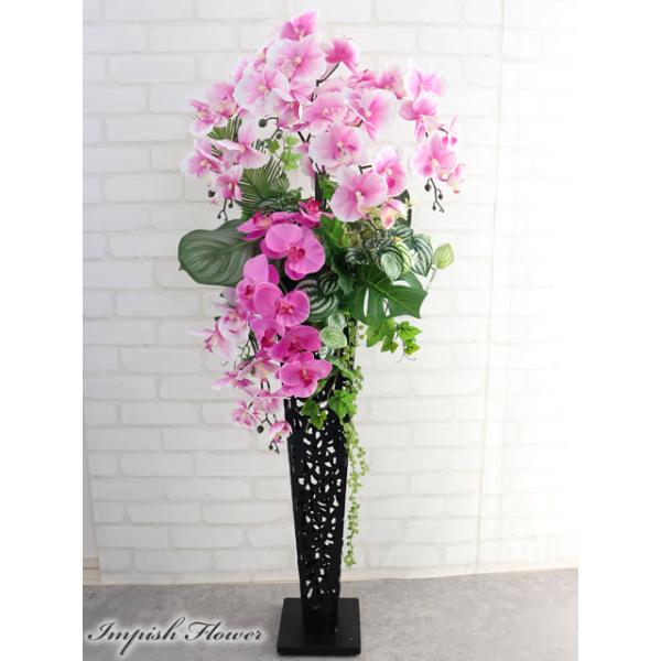 アーティフィシャルフラワー 造花 使用■サイズ:幅:50 奥行:35 高さ:120 (cm) ■主な使用造花：胡蝶蘭高級造花を使用したスタンド型アレンジメントです。インテリアとしてはもちろん贈り物としてもおすすめです。用途例：誕生日、結婚祝...