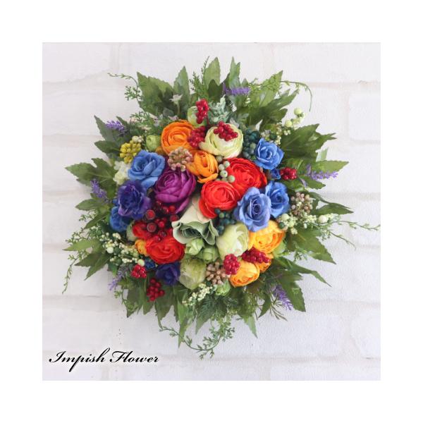 アーティフィシャルフラワー（造花）使用■サイズ: 幅:35 奥行き:11 高さ:35 (cm) ■主な使用造花：バラ・ラナンキュラスインテリアとしてはもちろん御祝い用にもぴったりの豪華な造花を使ったリースのアレンジメント用途例：誕生日、結婚...