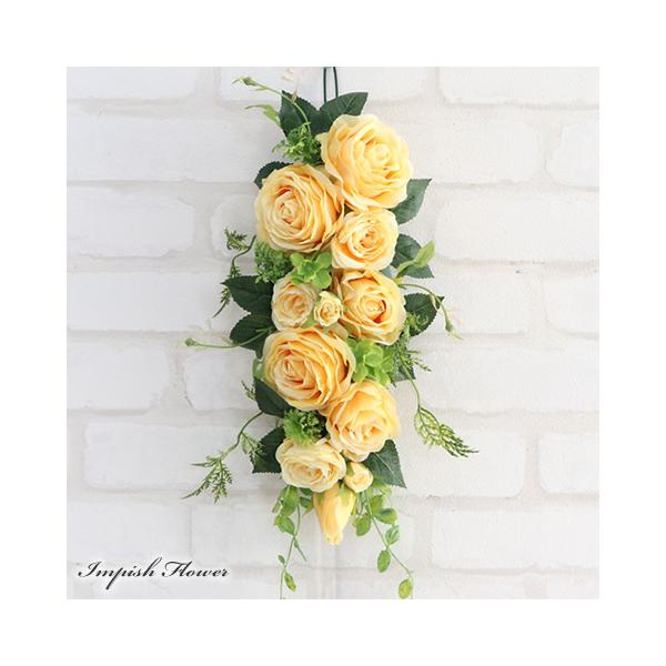 アーティフィシャルフラワー（造花）使用■サイズ: 幅:22 奥行き:9 高さ:43 (cm) ■主な使用造花：バラインテリアとしてはもちろん御祝い用にもぴったりの豪華な造花を使った壁掛けリースのアレンジメント用途例：誕生日、結婚祝い、記念日...