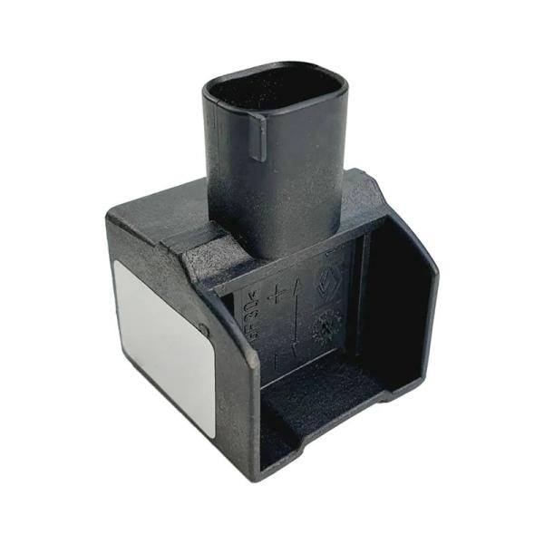 ※こちらの商品は発送に2〜5営業日ほど頂いております。※発送からお届けまで5日〜10日程度となります。※輸入品のためパッケージに輸送時に伴うスレや傷がある場合がございますが、商品に問題はございませんので予めご了承くださいませ。メルセデス・ベ...