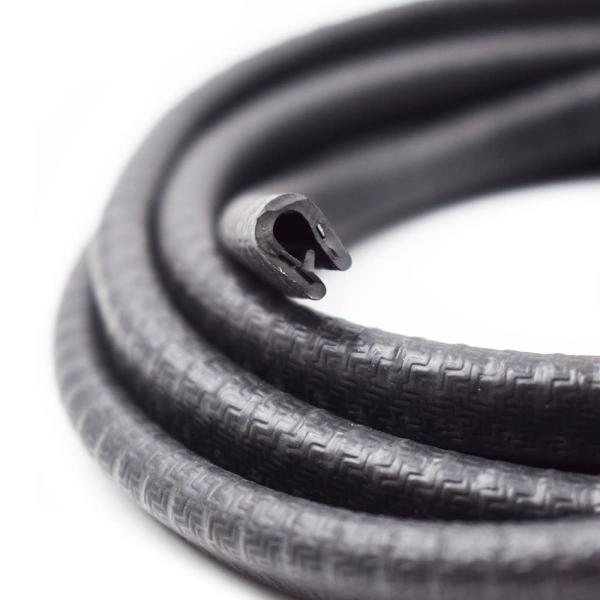 商品名: シールストリップ エッジトリム ブラック スモール 1/8インチ エッジU 押出 車のドアエッジガード PVCラバーシールプロテクター ウェザーストリッププロテクター ほとんどの車に適合 (10フィート) Seals strip ...