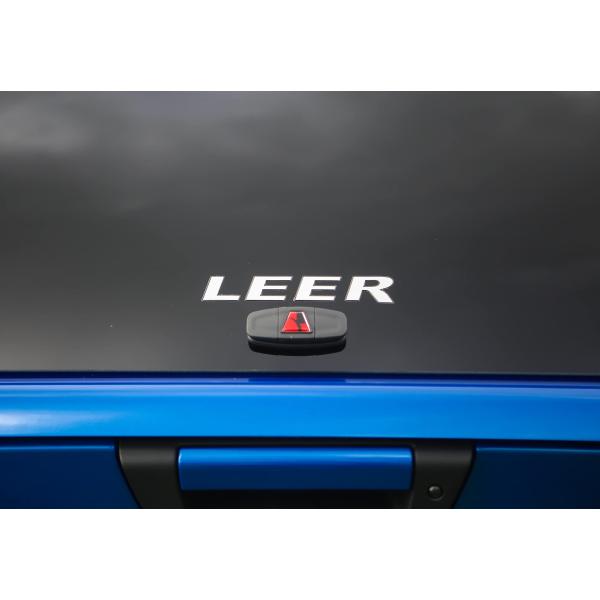 商品名: LEER | ドーム型エンブレム交換用 (ツイストハンドルドーム型エンブレム) LEER | Domed Emblem Replacements (Twist Handle Domed Emblem)ブランド: LEER高さ: 9...