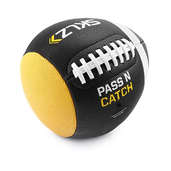 商品名:  SKLZ Pass-N-Catch Solo Practice Football Blackブランド: SKLZ高さ: 21cm横幅: 18cm奥行: 18cm重量: 360g商品番号: 11014色: Black素材: Pla...
