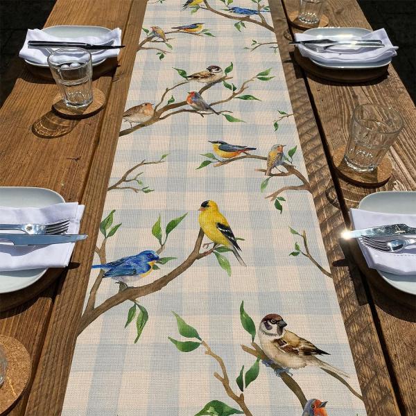 商品名Seliem Spring Birds Tree Branches Table Runner, Buffalo Plaid Check Bluebird Robin Goldfinch Chickadee Home Kitchen D...