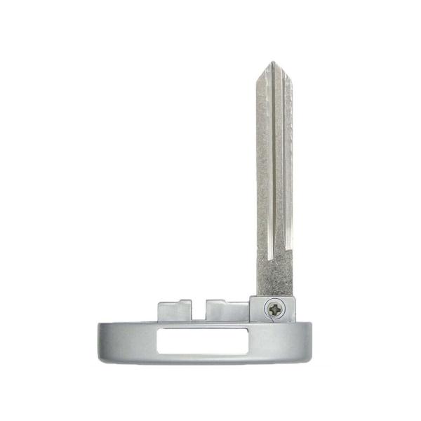 商品名:  1x New Replacement Key Fob Uncut Insert Blade Compatible with &amp; Fit For Select Cadillac Vehiclesブランド: KeylessC...